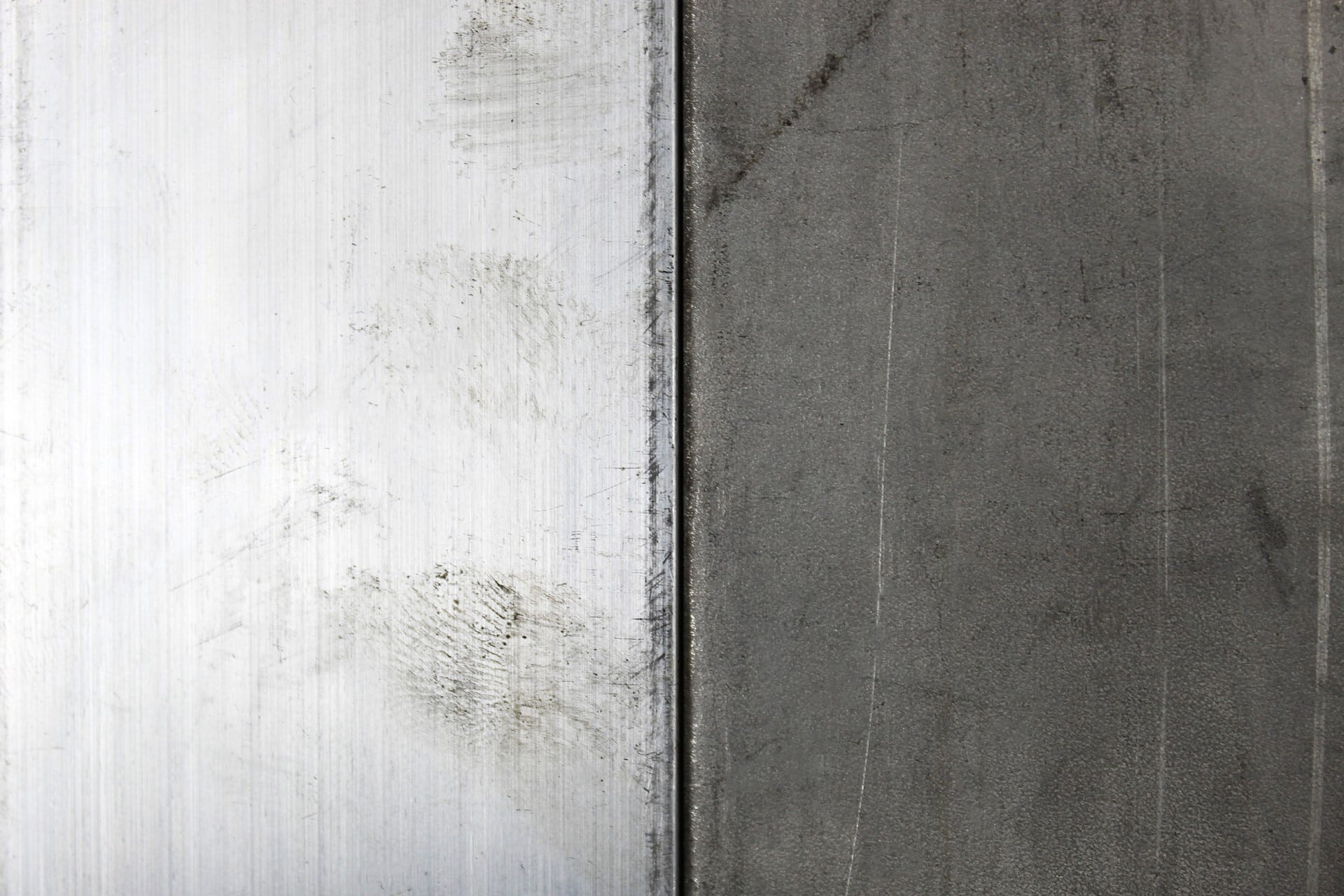 Comparing Aluminum vs. Steel Flat Bars: Which Material Suits Your ...