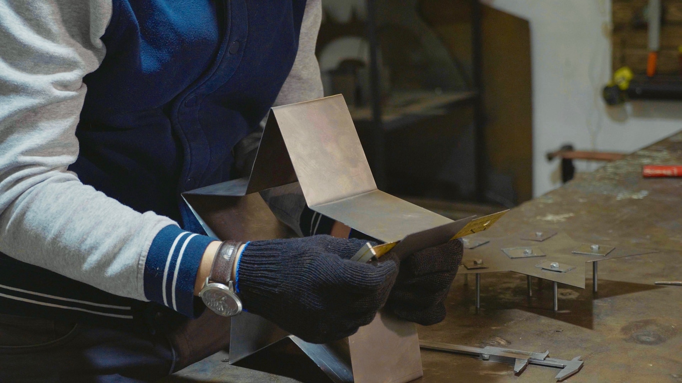 Creative Uses for Offcuts: Upcycling Scrap Metal in DIY Projects ...